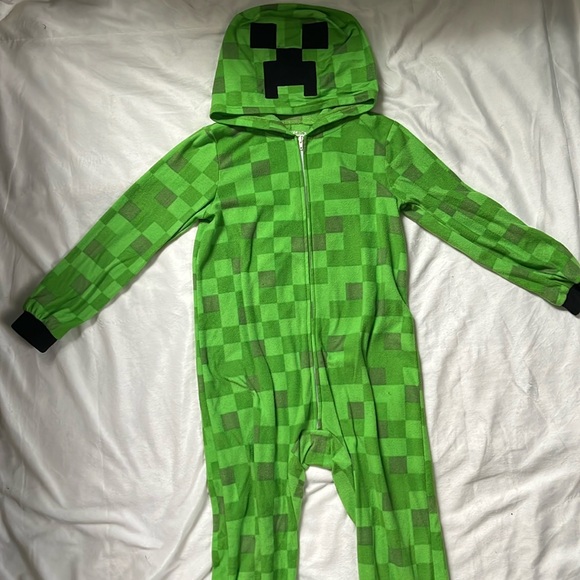 Minecraft | One Pieces | Minecraft Creeper Onesie | Poshmark